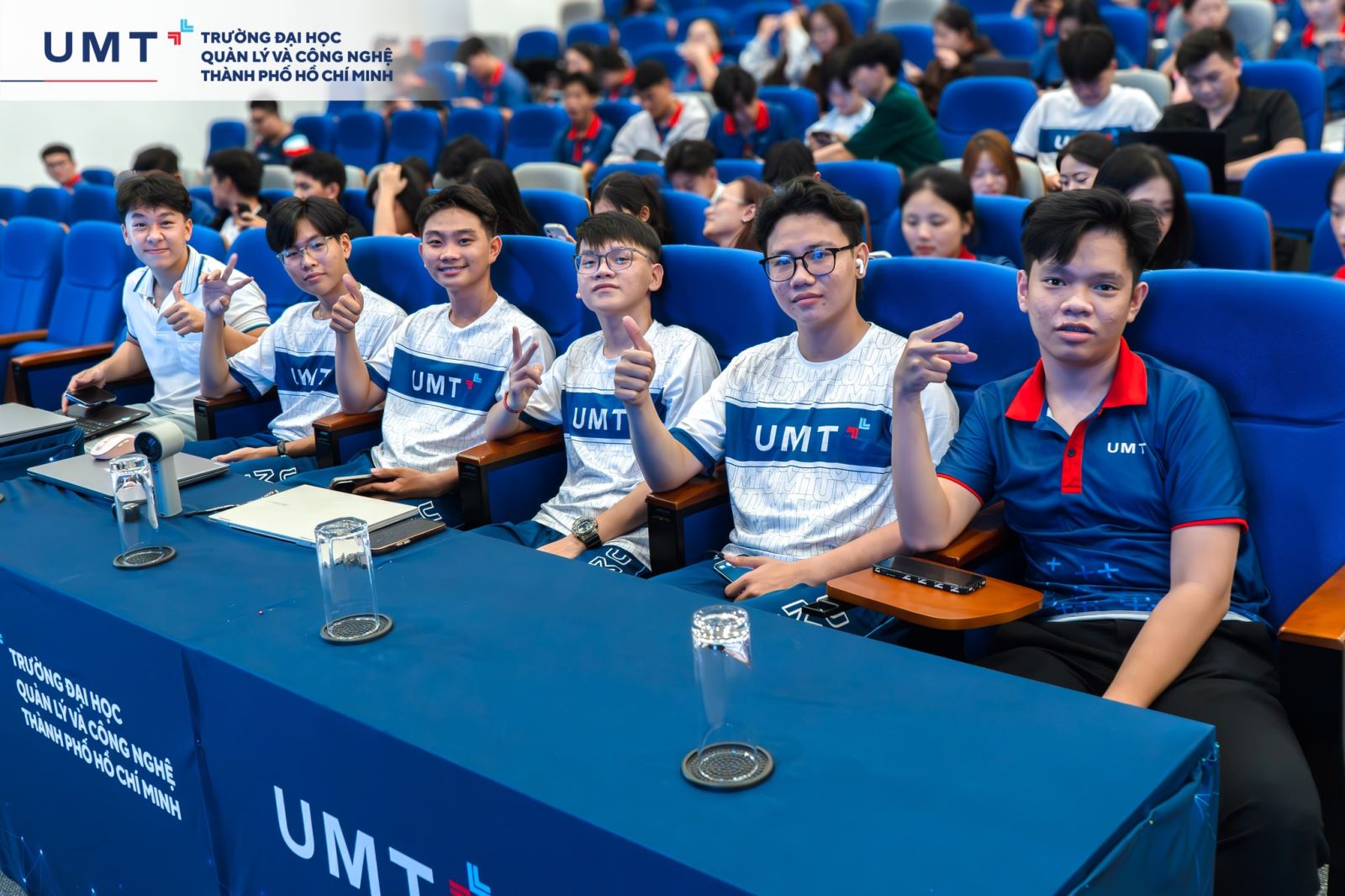 [UMT ORIENTATION 2025] 📚 KHAI THÁC THÔNG TIN THƯ VIỆN HIỆU QUẢ - CHÌA ...